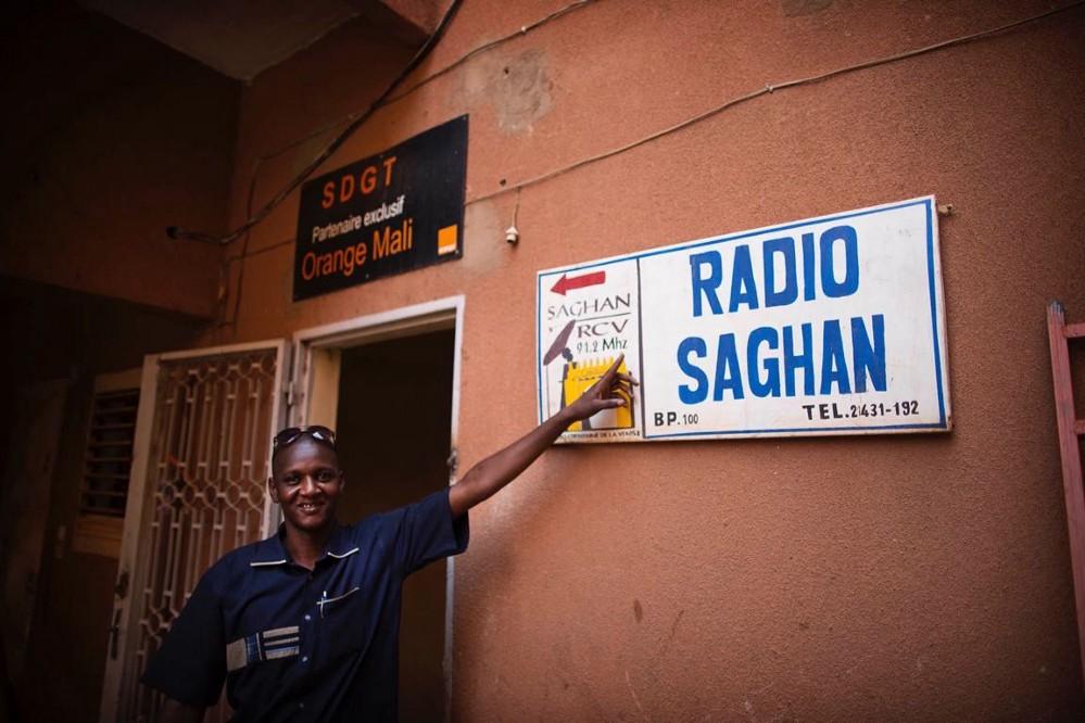 Community radios build bridge to peace in Central Mali | United Nations ...